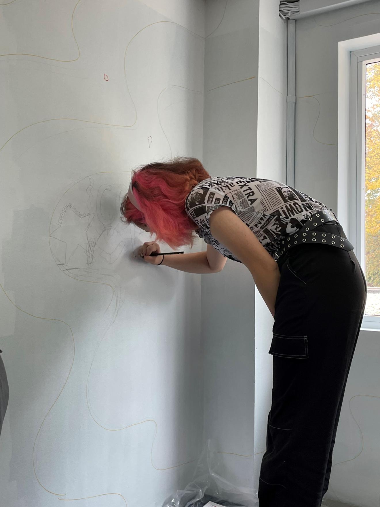 8th Grade Student Artists Unveil New Mural | The Lab School