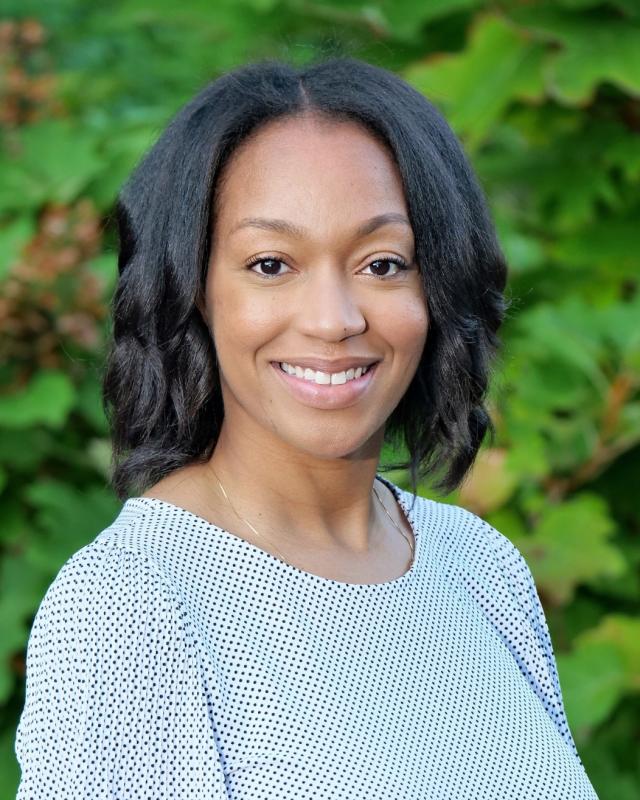 Cara Harris's Instagram, Twitter & Facebook on IDCrawl